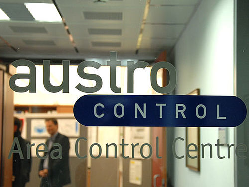 Austro Control sucht Mitarbeiter - Impressionen von der "INFO@NIGHT ...