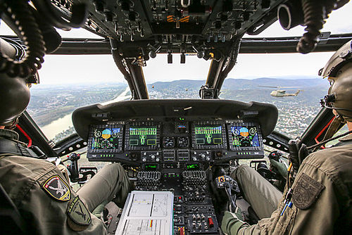 Blackhawk Helikopter Cockpit UH 60M "Black Hawk" Revitalisierung